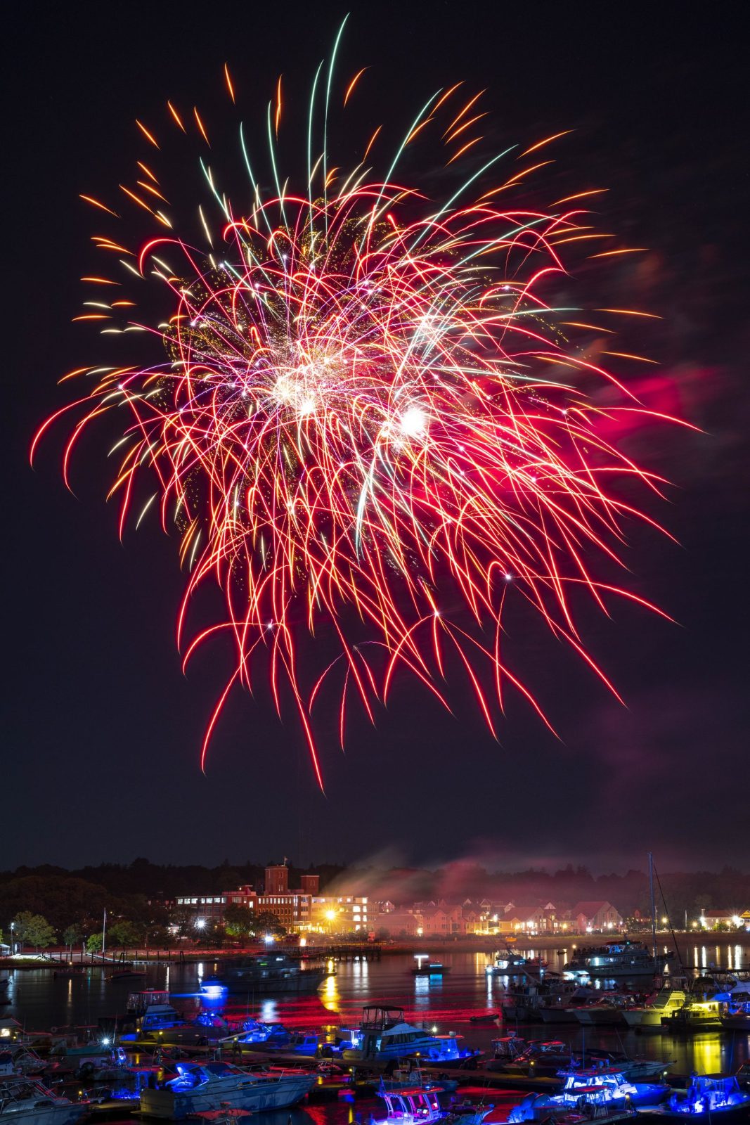 Yankee Homecoming Lights Up Saturday Night Sky | The Town Common